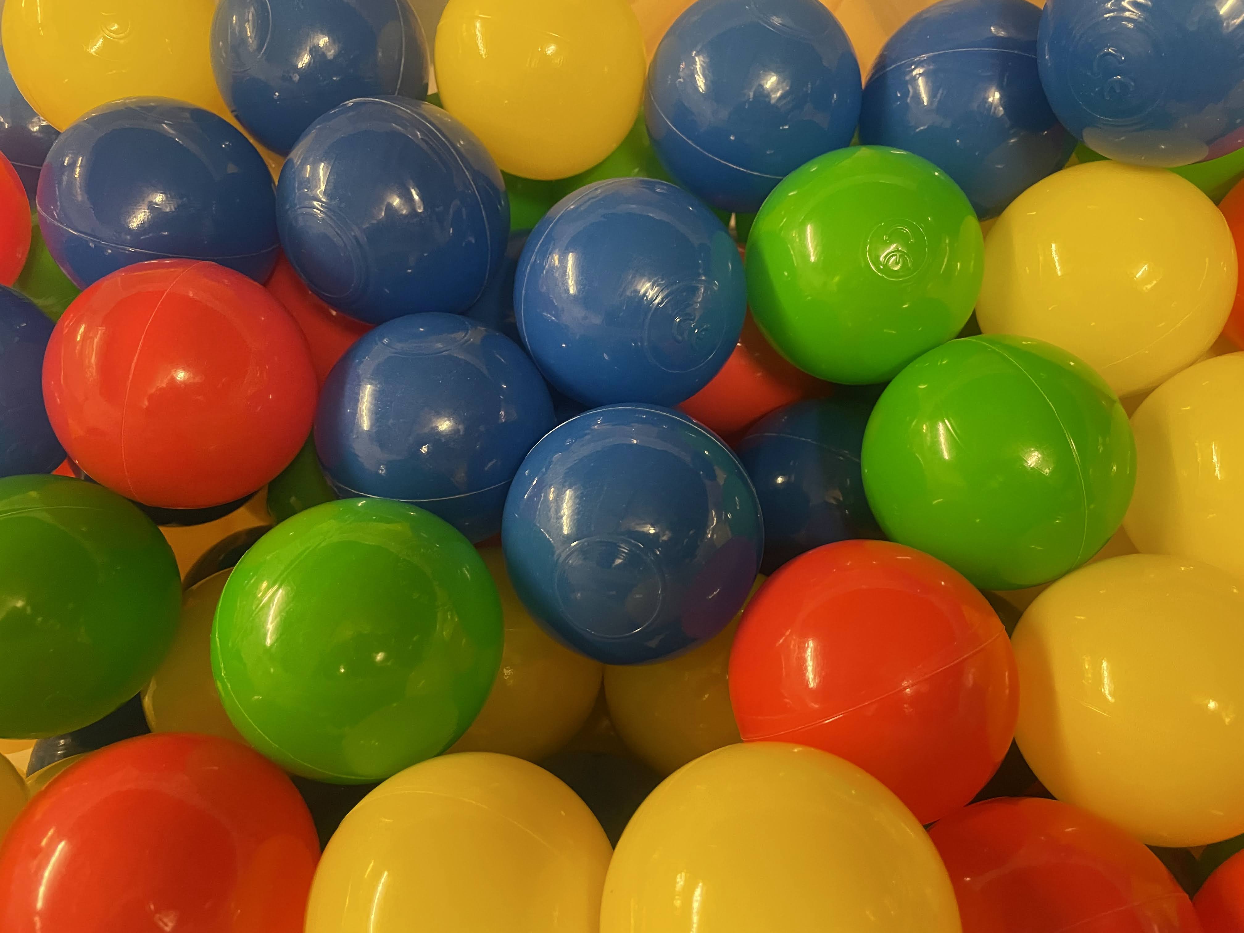 Small Coloured Balls – Rhythm Time